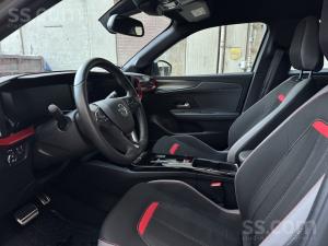 Grey Opel Mokka 2023 in Cesis, with an engine capacity of 1.70 L and mileage of 22 thousand km for 19500 €, photo 6 on AUTOMOTO.COM.LV