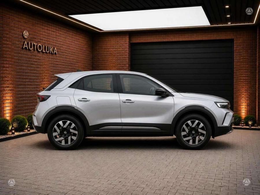 Grey Opel Mokka 2023 in Marijampole, with an engine capacity of 1.20 L and mileage of 24 thousand km for 16698 €, photo 9 on AUTOMOTO.COM.LV