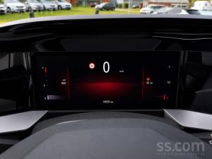 Grey Opel Mokka 2025 in Jelgava, with an engine capacity of 1.20 L and mileage of 15 thousand km for 21600 €, photo 9 on AUTOMOTO.COM.LV