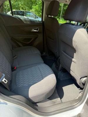 Grey Opel Mokka 2014 in Vilnius, with an engine capacity of 1.60 L and mileage of 109 thousand km for 6500 €, photo 6 on AUTOMOTO.COM.LV