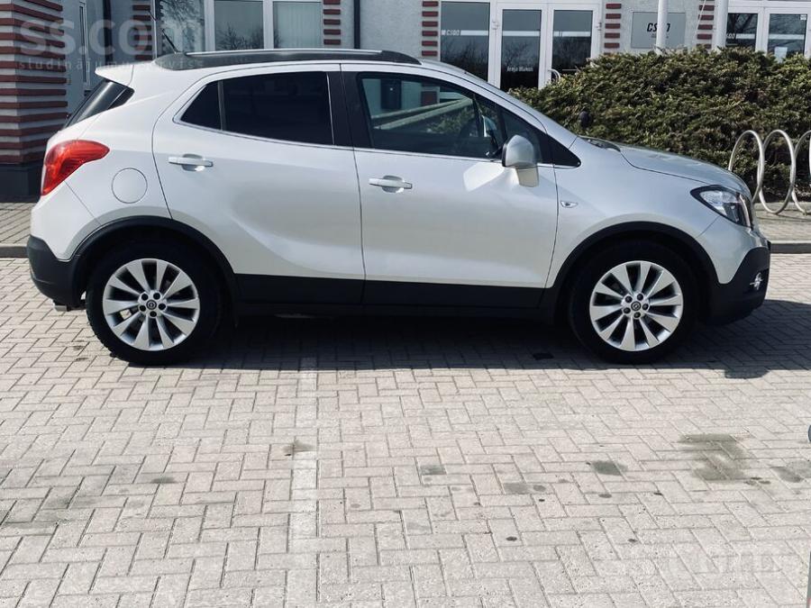 Grey Opel Mokka 2015 in Ventspils, with an engine capacity of 1.60 L and mileage of 208 thousand km for 7200 €, photo 6 on AUTOMOTO.COM.LV