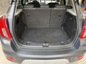 Grey Opel Mokka 2015 in Jelgava, with an engine capacity of 1.60 L and mileage of 228 thousand km for 7600 €, photo 10 on AUTOMOTO.COM.LV