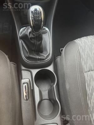 Grey Opel Mokka 2015 in Jelgava, with an engine capacity of 1.60 L and mileage of 228 thousand km for 7600 €, photo 13 on AUTOMOTO.COM.LV