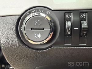 Grey Opel Mokka 2015 in Jelgava, with an engine capacity of 1.60 L and mileage of 228 thousand km for 7600 €, photo 16 on AUTOMOTO.COM.LV