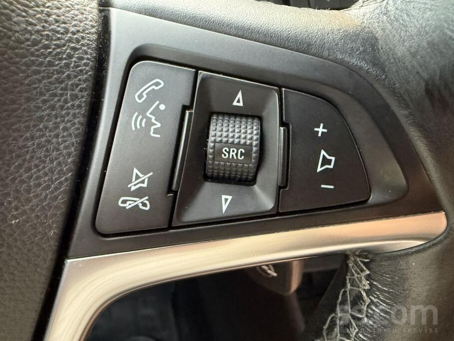 Grey Opel Mokka 2015 in Jelgava, with an engine capacity of 1.60 L and mileage of 228 thousand km for 7600 €, photo 18 on AUTOMOTO.COM.LV