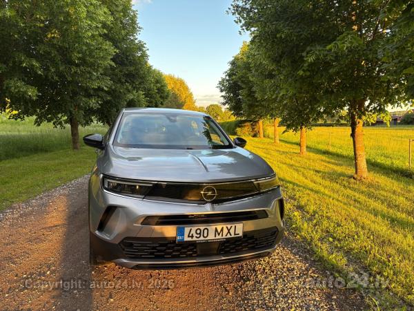Grey Opel Mokka 2021 in Tallinn, with an engine capacity of 1.20 L and mileage of 122 thousand km for 15000 €, photo 2 on AUTOMOTO.COM.LV