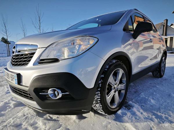 Pelēks Opel Mokka 2013 Panevēža, ar dzinēja tilpumu 1.69 L un nobraukumu 264 tūkst. km par 4800 €, foto 2 vietnē AUTOMOTO.COM.LV