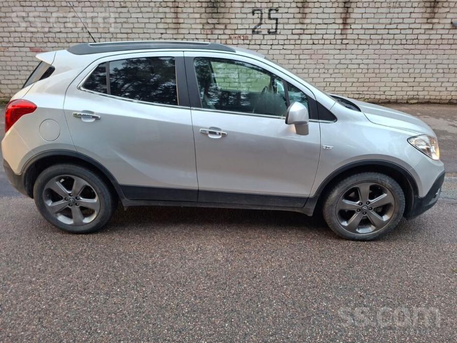 Pelēks Opel Mokka 2013 Rīga, ar dzinēja tilpumu 1.70 L un nobraukumu 207 tūkst. km par 5000 €, foto 5 vietnē AUTOMOTO.COM.LV