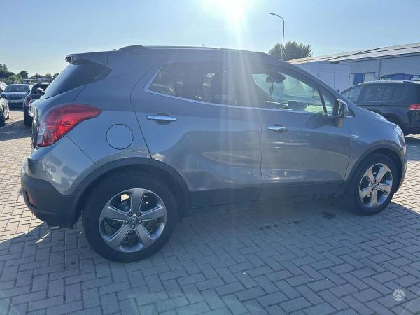 Grey Opel Mokka 2014 in Taurage, with an engine capacity of 1.69 L and mileage of 166 thousand km for 4700 €, photo 4 on AUTOMOTO.COM.LV