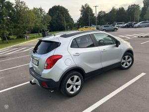 Grey Opel Mokka 2015 in Vilnius, with an engine capacity of 1.60 L and mileage of 183 thousand km for 6850 €, photo 6 on AUTOMOTO.COM.LV