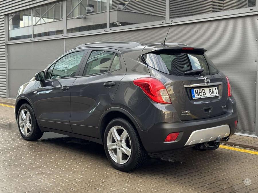 Серый Опель Mokka 2015 в Вильнюс, объемом двигателя 1.69 л и пробегом 143 тыс. км за 6900 €, фото 6 на AUTOMOTO.COM.LV