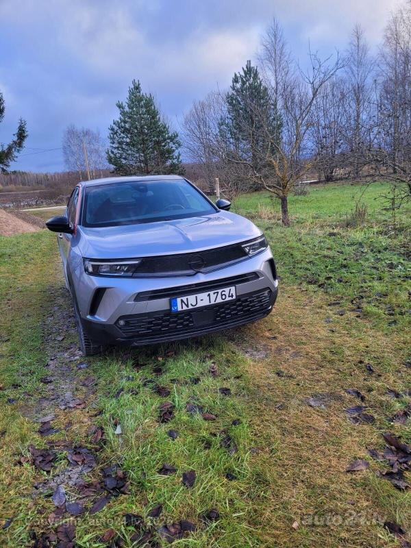 Grey Opel Mokka 2022 in Rezekne, with an engine capacity of 0.00 L and mileage of 52 thousand km for 19500 €, photo 1 on AUTOMOTO.COM.LV