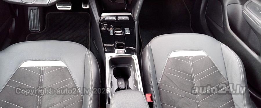 Grey Opel Mokka 2022 in Tartu, with an engine capacity of 0.00 L and mileage of 39 thousand km for 18790 €, photo 17 on AUTOMOTO.COM.LV