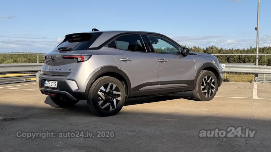 Серый Опель Mokka 2025 в Таллин, объемом двигателя 0.00 л и пробегом 11 тыс. км за 28999 €, фото 4 на AUTOMOTO.COM.LV