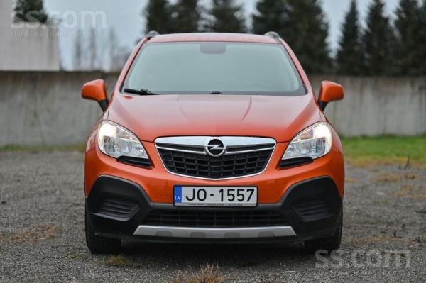 Orange Opel Mokka 2014 in Jelgava, with an engine capacity of 1.60 L and mileage of 101 thousand km for 6650 €, photo 6 on AUTOMOTO.COM.LV