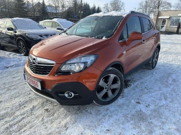 Orange Opel Mokka 2014 in Alytus, with an engine capacity of 1.36 L and mileage of 244 thousand km for 6900 €, photo 2 on AUTOMOTO.COM.LV