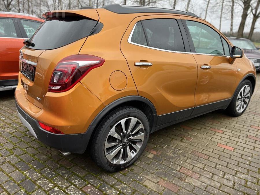 Orange Opel Mokka 2017 in Talsi, with an engine capacity of 1.60 L and mileage of 148 thousand km for 13790 €, photo 8 on AUTOMOTO.COM.LV
