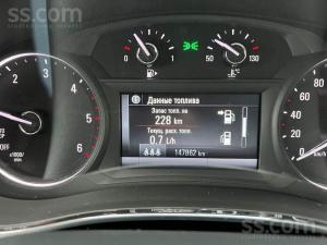 Orange Opel Mokka 2017 in Talsi, with an engine capacity of 1.60 L and mileage of 148 thousand km for 13790 €, photo 15 on AUTOMOTO.COM.LV