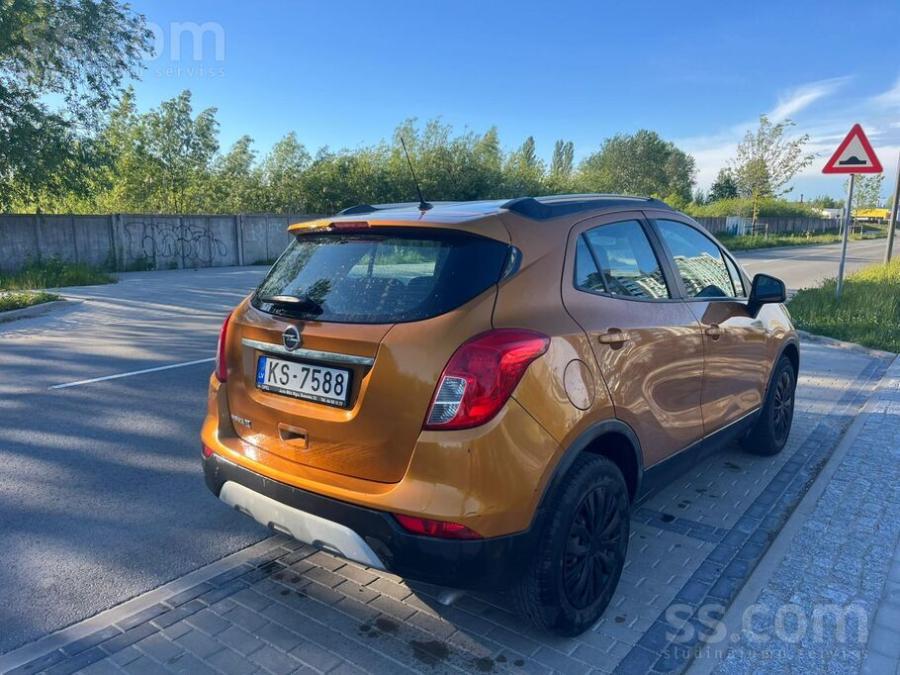 Orange Opel Mokka 2017 in Riga, with an engine capacity of 1.60 L and mileage of 130 thousand km for 7500 €, photo 4 on AUTOMOTO.COM.LV