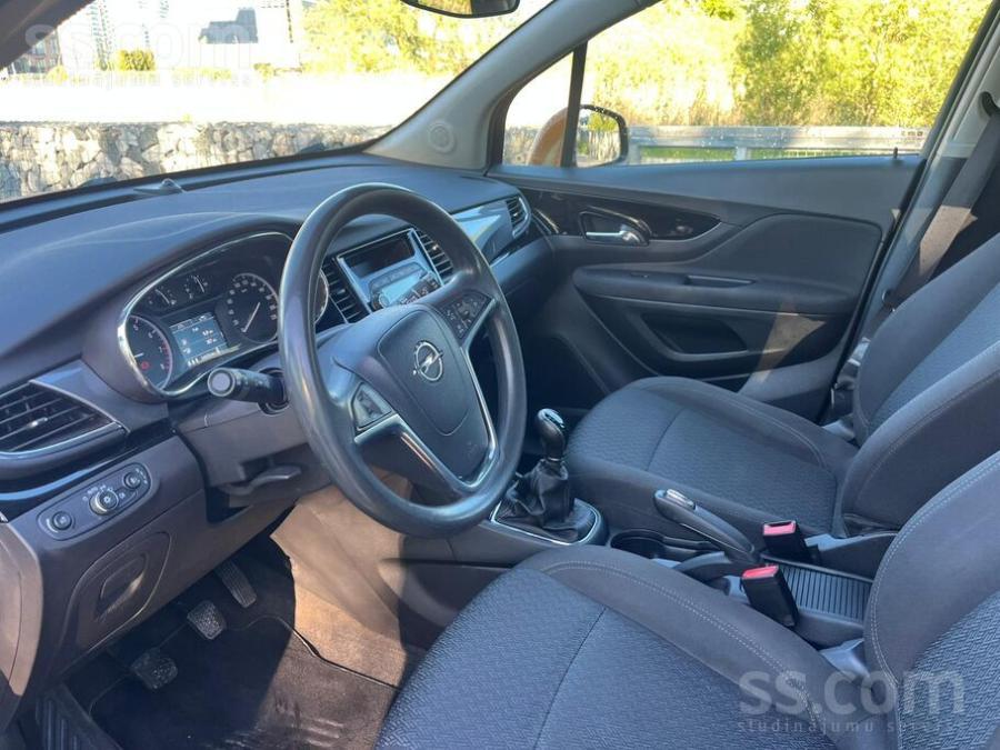Orange Opel Mokka 2017 in Riga, with an engine capacity of 1.60 L and mileage of 130 thousand km for 7500 €, photo 6 on AUTOMOTO.COM.LV