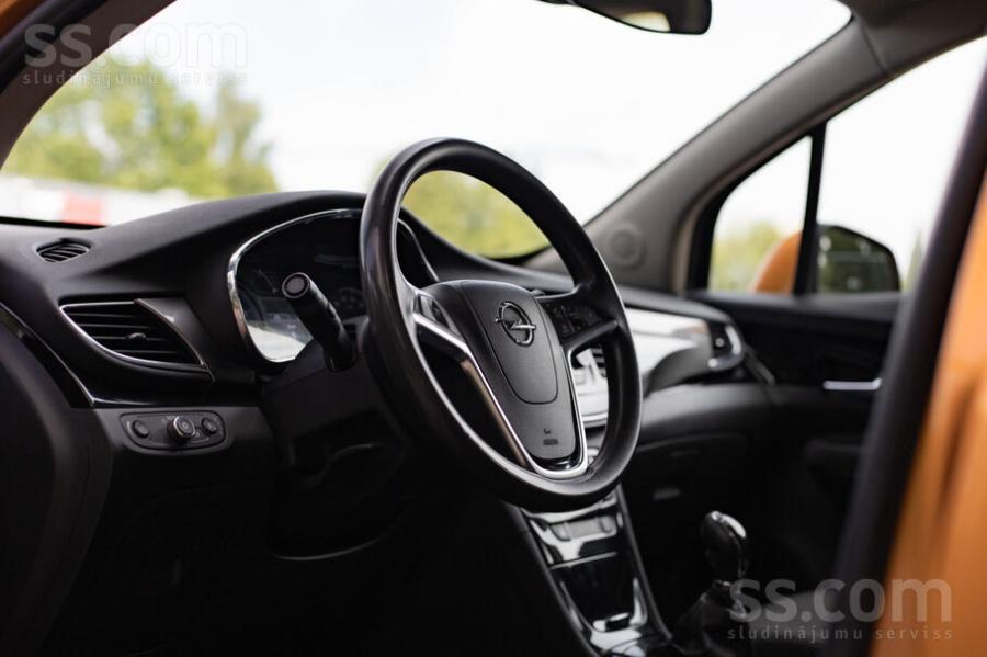 Oranžs Opel Mokka 2017 Rīga, ar dzinēja tilpumu 1.60 L un nobraukumu 131 tūkst. km par 7990 €, foto 11 vietnē AUTOMOTO.COM.LV