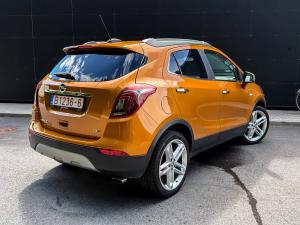 Orange Opel Mokka 2017 in Jelgava, with an engine capacity of 1.60 L and mileage of 237 thousand km for 8995 €, photo 6 on AUTOMOTO.COM.LV
