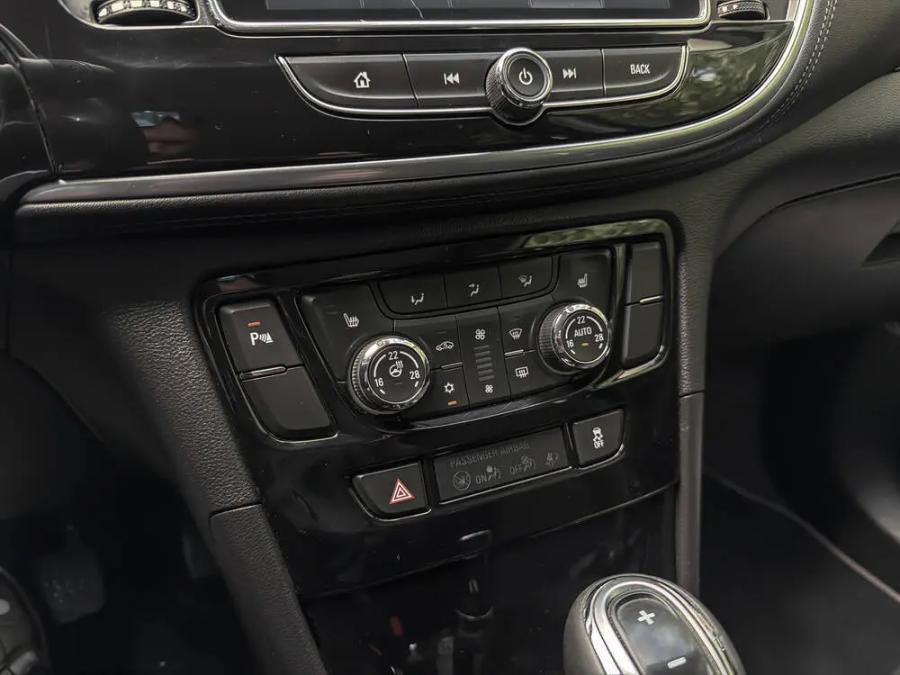 Orange Opel Mokka 2017 in Jelgava, with an engine capacity of 1.60 L and mileage of 237 thousand km for 8995 €, photo 16 on AUTOMOTO.COM.LV