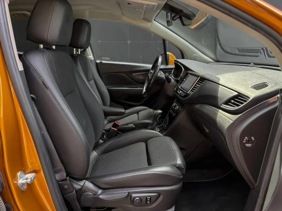 Orange Opel Mokka 2017 in Jelgava, with an engine capacity of 1.60 L and mileage of 237 thousand km for 8995 €, photo 22 on AUTOMOTO.COM.LV