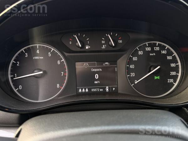 Orange Opel Mokka 2018 in Riga, with an engine capacity of 1.40 L and mileage of 86 thousand km for 10500 €, photo 11 on AUTOMOTO.COM.LV