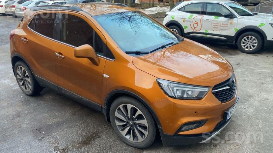 Oranžs Opel Mokka 2018 Rīga, ar dzinēja tilpumu 1.40 L un nobraukumu 64 tūkst. km par 10800 €, foto 1 vietnē AUTOMOTO.COM.LV