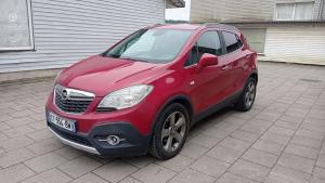 Sarkans Opel Mokka 2013 Viļņa, ar dzinēja tilpumu 1.69 L un nobraukumu 263 tūkst. km par 5600 €, foto  vietnē AUTOMOTO.COM.LV