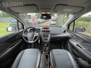 Sarkans Opel Mokka 2013 Rīga, ar dzinēja tilpumu 1.70 L un nobraukumu 0 tūkst. km par 6990 €, foto 23 vietnē AUTOMOTO.COM.LV