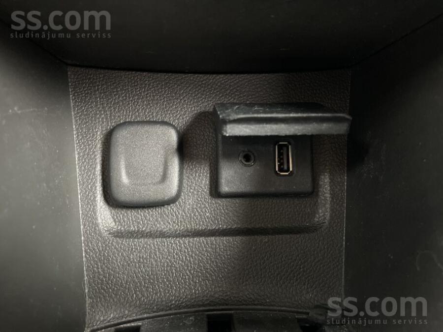 Sarkans Opel Mokka 2013 Rīga, ar dzinēja tilpumu 1.70 L un nobraukumu 0 tūkst. km par 6990 €, foto 29 vietnē AUTOMOTO.COM.LV