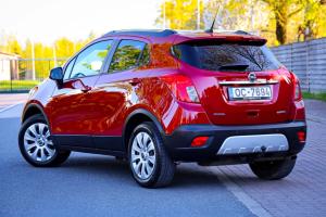 Red Opel Mokka 2013 in Riga, with an engine capacity of 1.70 L and mileage of 118 thousand km for 8450 €, photo 8 on AUTOMOTO.COM.LV