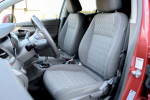 Red Opel Mokka 2013 in Riga, with an engine capacity of 1.70 L and mileage of 118 thousand km for 8450 €, photo 12 on AUTOMOTO.COM.LV