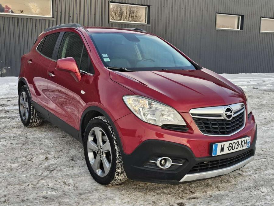 Red Opel Mokka 2014 in Taurage, with an engine capacity of 1.36 L and mileage of 130 thousand km for 6500 €, photo 4 on AUTOMOTO.COM.LV