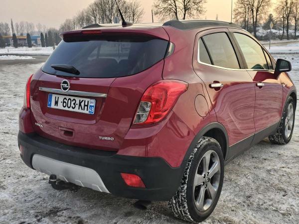 Red Opel Mokka 2014 in Taurage, with an engine capacity of 1.36 L and mileage of 130 thousand km for 6500 €, photo 7 on AUTOMOTO.COM.LV