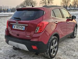 Red Opel Mokka 2014 in Taurage, with an engine capacity of 1.36 L and mileage of 130 thousand km for 6500 €, photo 7 on AUTOMOTO.COM.LV