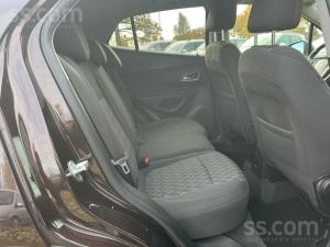 Red Opel Mokka 2014 in Valmiera, with an engine capacity of 1.40 L and mileage of 0 thousand km for 8700 €, photo 12 on AUTOMOTO.COM.LV