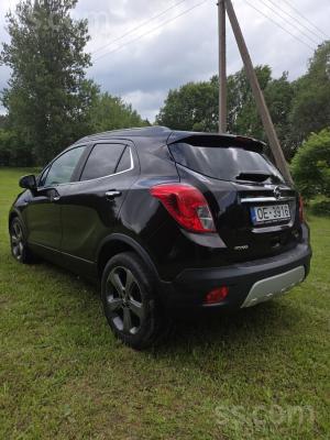 Красный Опель Mokka 2014 в Резекне, объемом двигателя 1.70 л и пробегом 195 тыс. км за 7200 €, фото 4 на AUTOMOTO.COM.LV