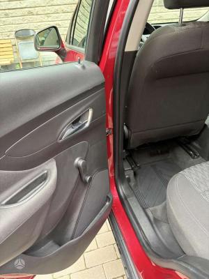 Sarkans Opel Mokka 2014 Viļņa, ar dzinēja tilpumu 1.60 L un nobraukumu 179 tūkst. km par 6500 €, foto 3 vietnē AUTOMOTO.COM.LV