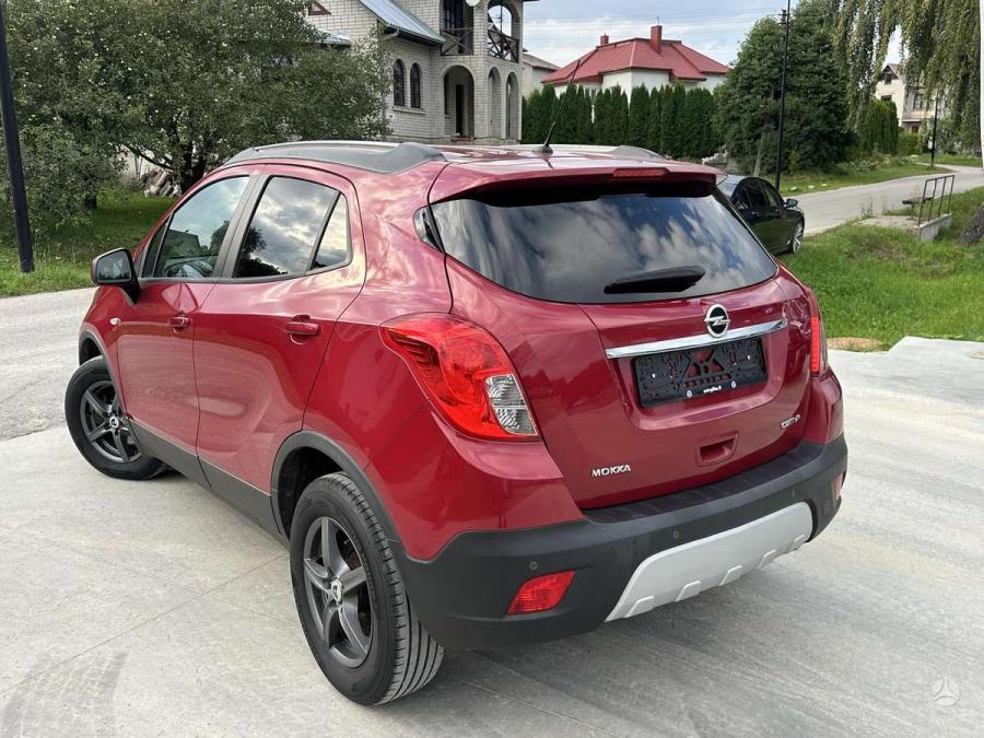 Красный Опель Mokka 2014 в Алитус, объемом двигателя 1.69 л и пробегом 201 тыс. км за 7350 €, фото 4 на AUTOMOTO.COM.LV