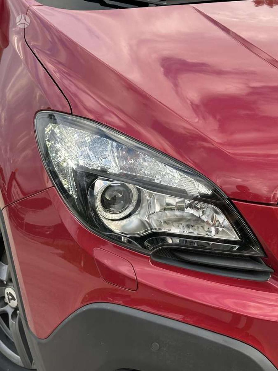 Красный Опель Mokka 2014 в Алитус, объемом двигателя 1.69 л и пробегом 201 тыс. км за 7350 €, фото 6 на AUTOMOTO.COM.LV