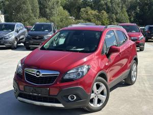 Opel Mokka 2014 in Alytus on AUTOMOTO.COM.LV Red Opel Mokka 2014 in Alytus, with an engine capacity of 1.69 L and mileage of 134 thousand km for 8350 €, photo 1 on AUTOMOTO.COM.LV