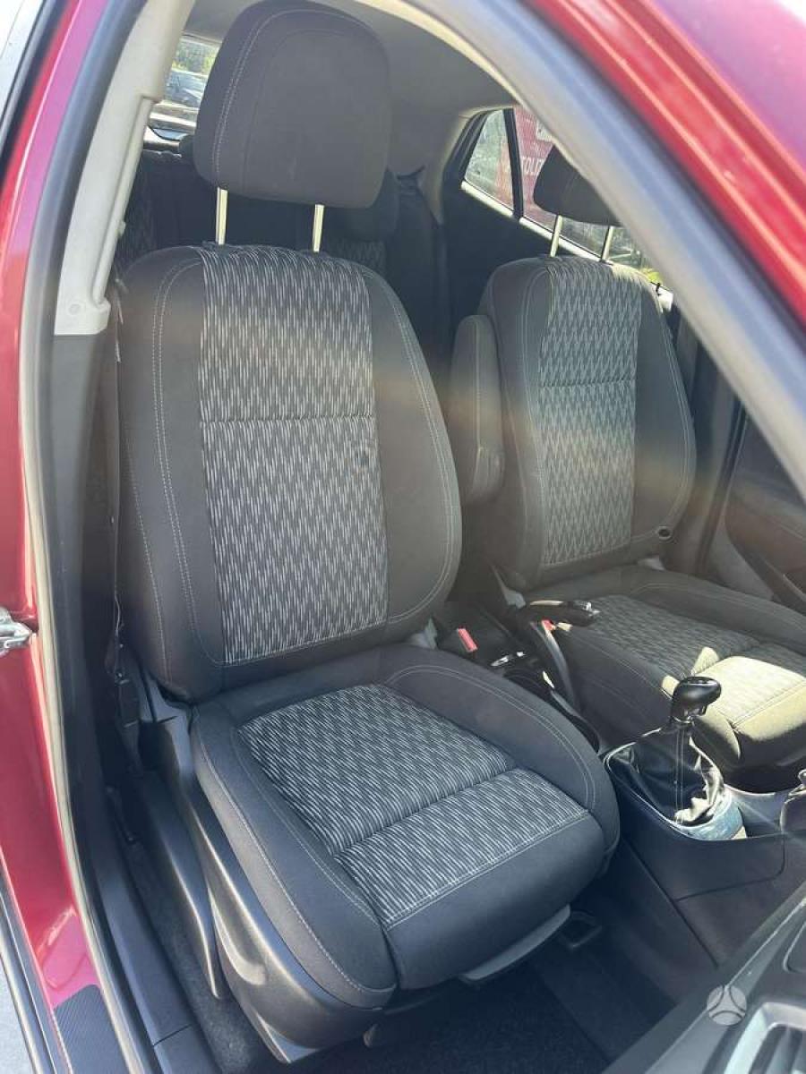 Red Opel Mokka 2014 in Alytus, with an engine capacity of 1.69 L and mileage of 134 thousand km for 8350 €, photo 9 on AUTOMOTO.COM.LV