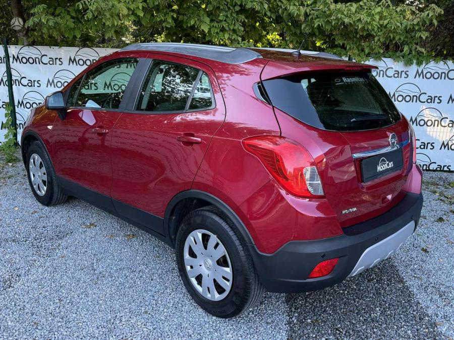 Sarkans Opel Mokka 2014 Viļņa, ar dzinēja tilpumu 1.60 L un nobraukumu 179 tūkst. km par 6200 €, foto 8 vietnē AUTOMOTO.COM.LV