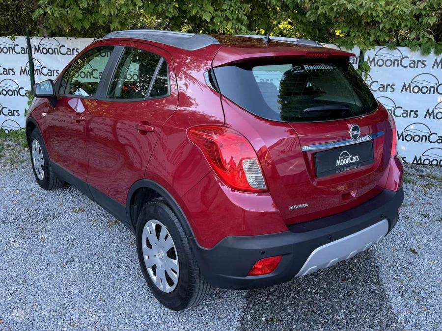 Sarkans Opel Mokka 2014 Viļņa, ar dzinēja tilpumu 1.60 L un nobraukumu 179 tūkst. km par 6200 €, foto 9 vietnē AUTOMOTO.COM.LV
