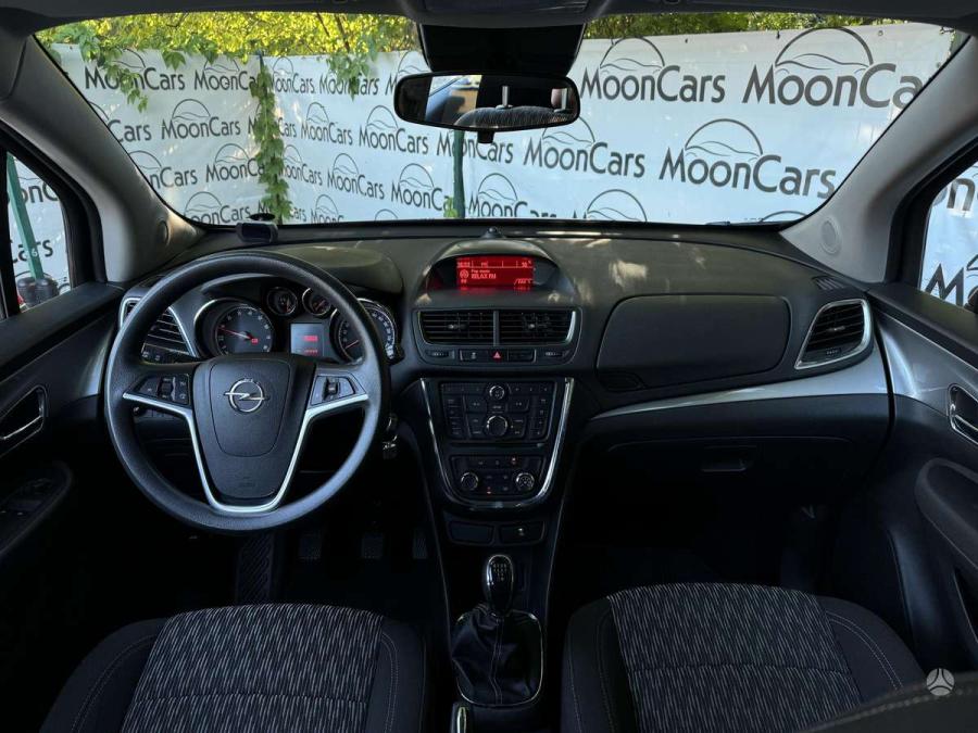 Sarkans Opel Mokka 2014 Viļņa, ar dzinēja tilpumu 1.60 L un nobraukumu 179 tūkst. km par 6200 €, foto 12 vietnē AUTOMOTO.COM.LV