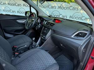 Sarkans Opel Mokka 2014 Viļņa, ar dzinēja tilpumu 1.60 L un nobraukumu 179 tūkst. km par 6200 €, foto 14 vietnē AUTOMOTO.COM.LV