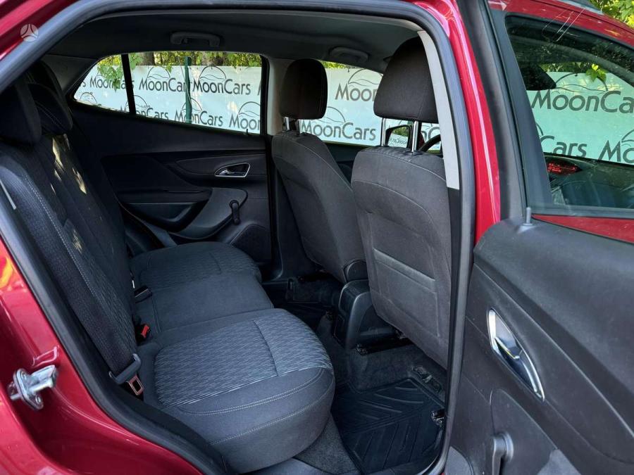 Sarkans Opel Mokka 2014 Viļņa, ar dzinēja tilpumu 1.60 L un nobraukumu 179 tūkst. km par 6200 €, foto 15 vietnē AUTOMOTO.COM.LV